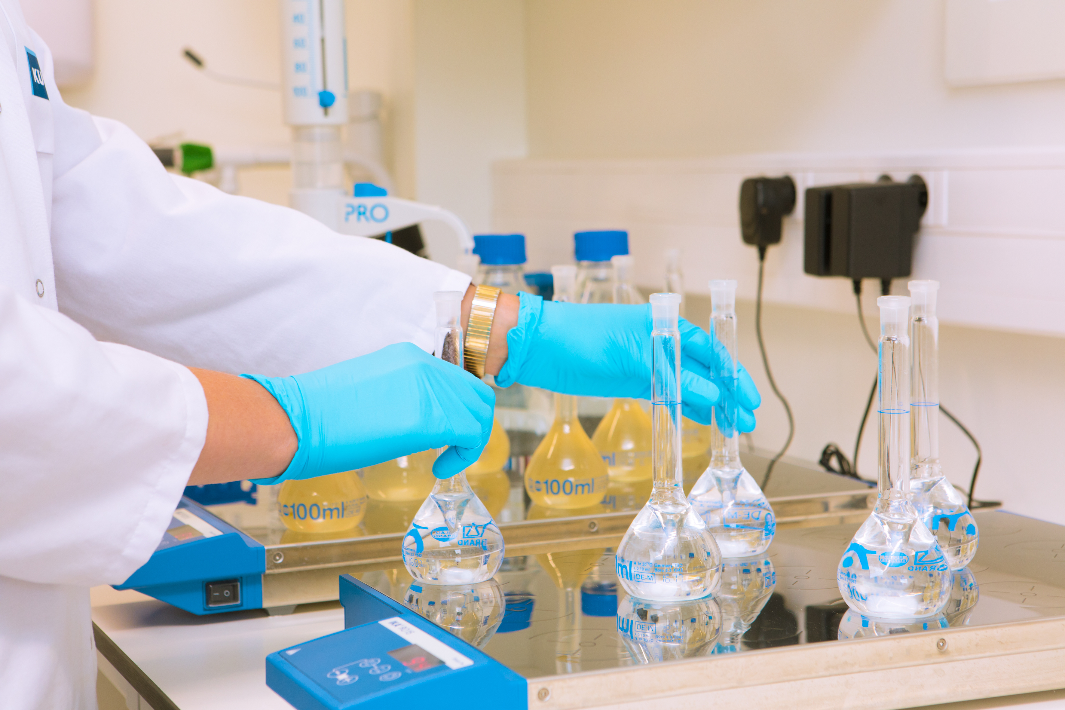 Count your blessings: quantitative microbiomics | Research Communities ...