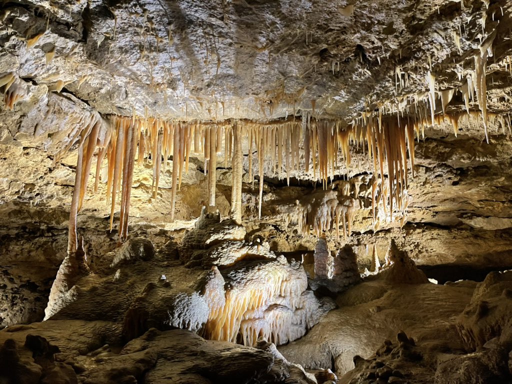 How we dated cave opening with U-Pb and why it matters | Research ...